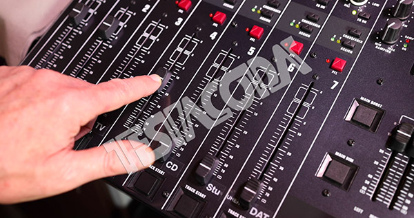 Audio Mixer Fader Operating - Testacoda